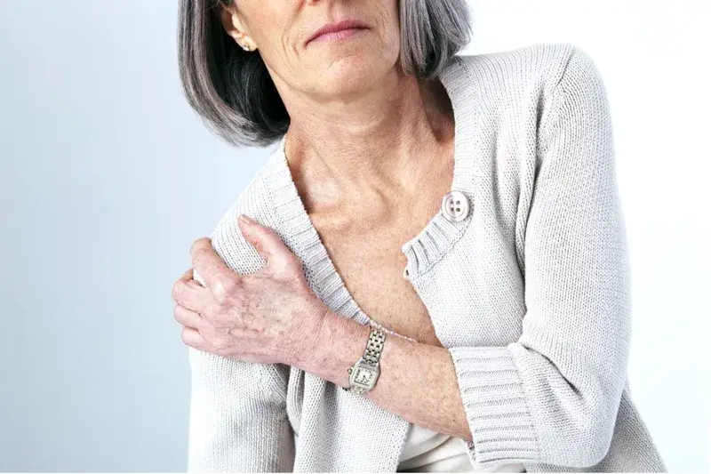Shoulder Pain After Shoulder Surgery: What to Expect and How to Manage ...